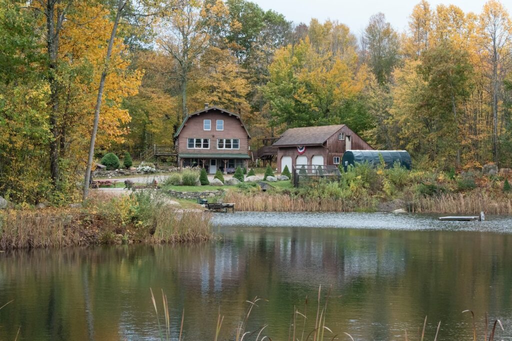 12 Coolest Cabin Rentals in Connecticut To Stay in 2022 | Cabin Trippers