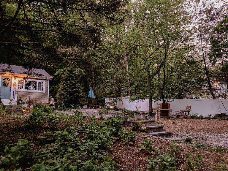 12 Coolest Cabin Rentals in Connecticut To Stay in 2022 | Cabin Trippers