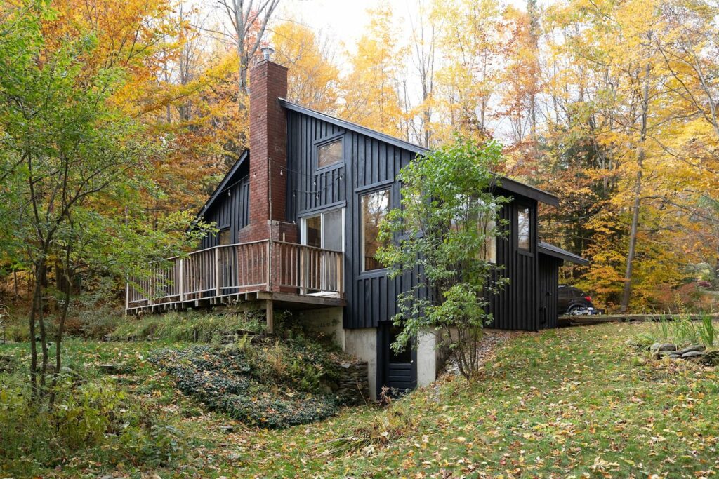 9 Coolest Cabin Rentals in Vermont For Your Bucket List - Cabin Trippers
