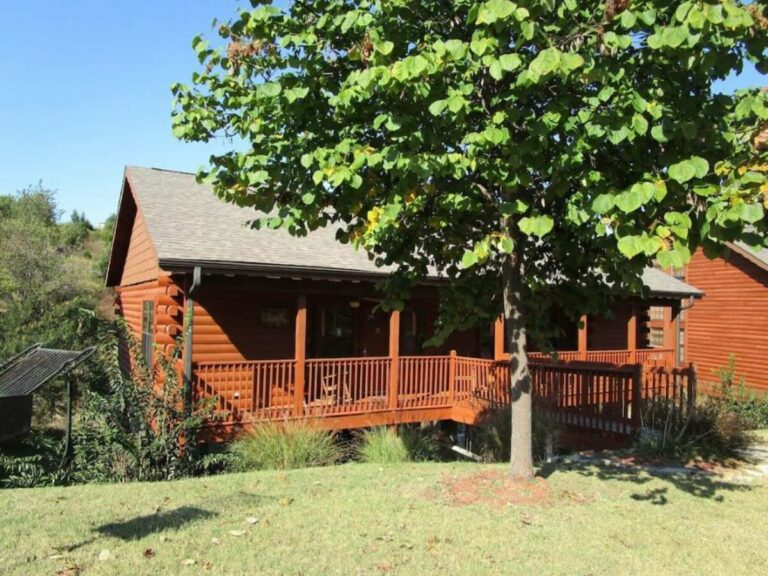 Top 20 Romantic Cabins In Missouri with Hot Tubs - Cabin Trippers