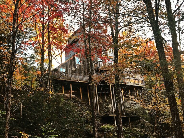 14 Best Treehouse Rentals in Vermont To Rent in 2023 - Cabin Trippers