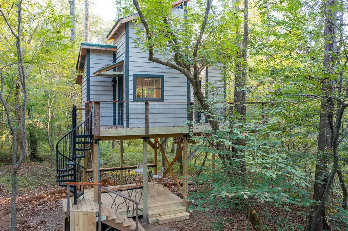 15 Epic Treehouse Rentals in Virginia To Rent in 2022 - Cabin Trippers